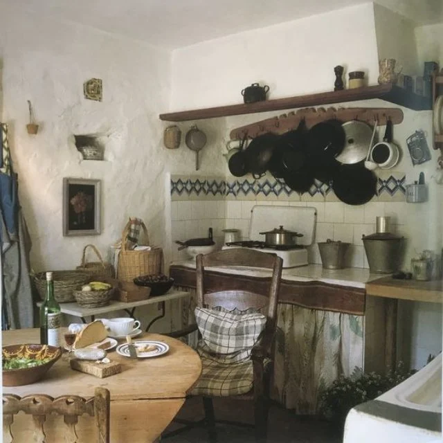 10 Gambar Dapur Sederhana di Kampung Disertai Tips Menatanya