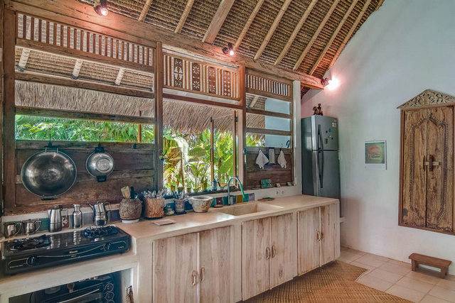 10 Gambar Dapur Sederhana di Kampung Disertai Tips Menatanya