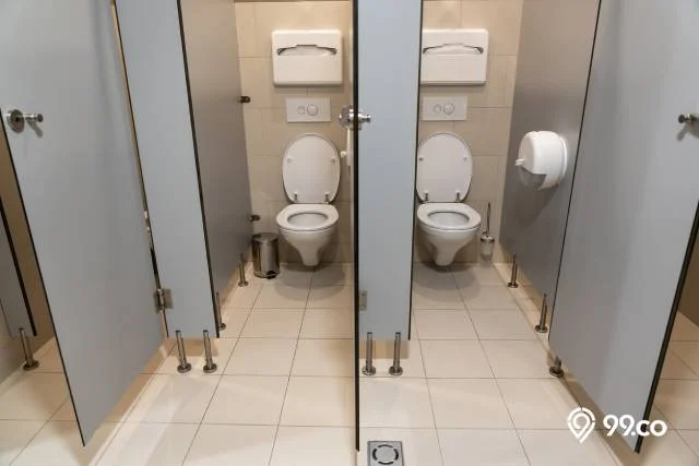 Mengenal Cubicle Toilet: Definisi, Ukuran, Material, dan Harganya