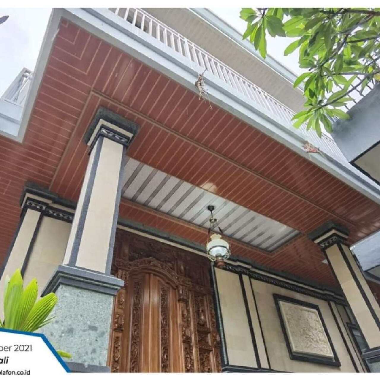 10 Ide Model Plafon Teras Kecil di Rumah yang Cantik Inspiratif