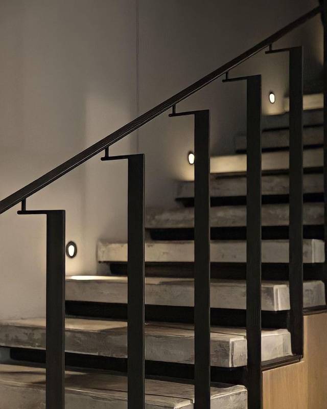 11 Inspirasi Desain Railing Tangga Minimalis Modern 2023