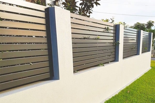 10 Inspirasi Pagar Aluminium yang Cocok untuk Berbagai Model Rumah