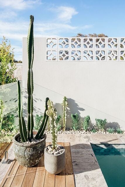 20 Inspirasi Desain Pagar Roster Rumah yang Menarik