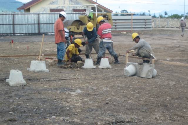Mengenal Pondasi Umpak: Fungsi, Kelebihan, hingga Teknik Membuatnya
