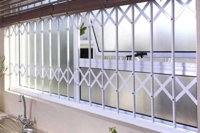 20 Gambar Teralis Jendela Minimalis, Hunian Tampil Menarik!