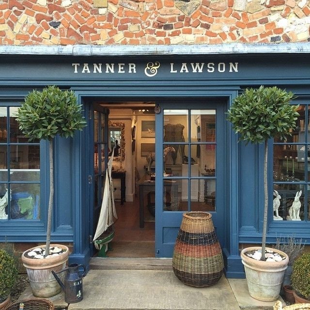 10 Inspirasi Warna Cat Ruko Bagian Luar yang Bagus. Jangan Salah Pilih!