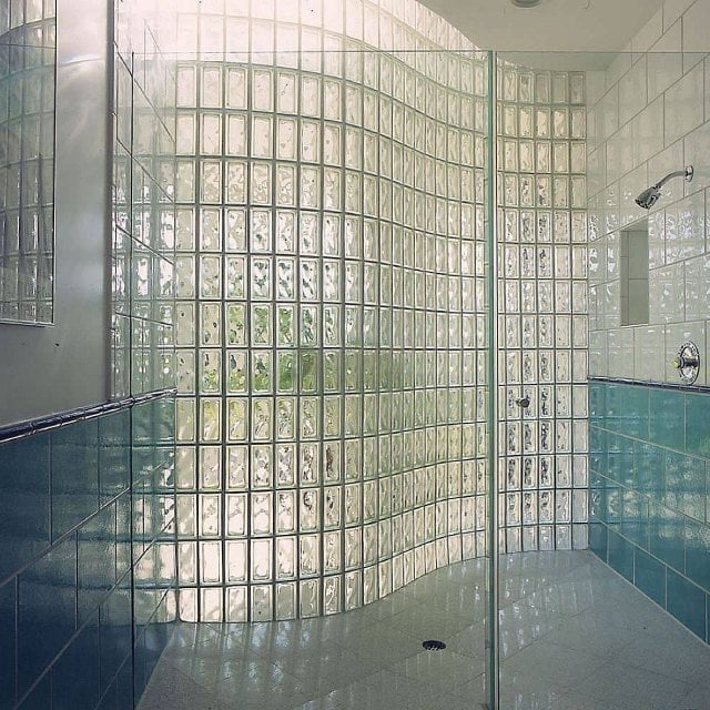 7 Model Pemasangan Glass Block Persegi Panjang, Rumah jadi Aesthetic!