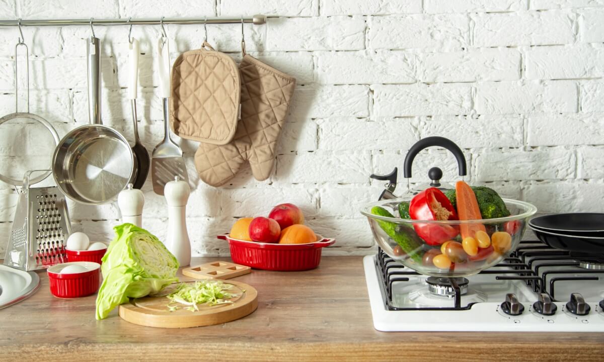 50 Alat Dapur beserta Fungsinya yang Sering Dijumpai di Rumah