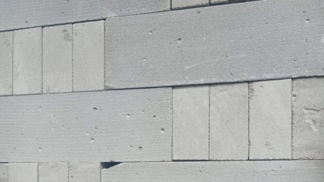 5 Merk Bata Ringan Terbaik dan Harganya (Terbaru 2025)