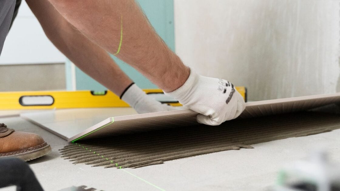 Ukuran Keramik Kamar Mandi untuk Dinding dan Lantai Terlengkap