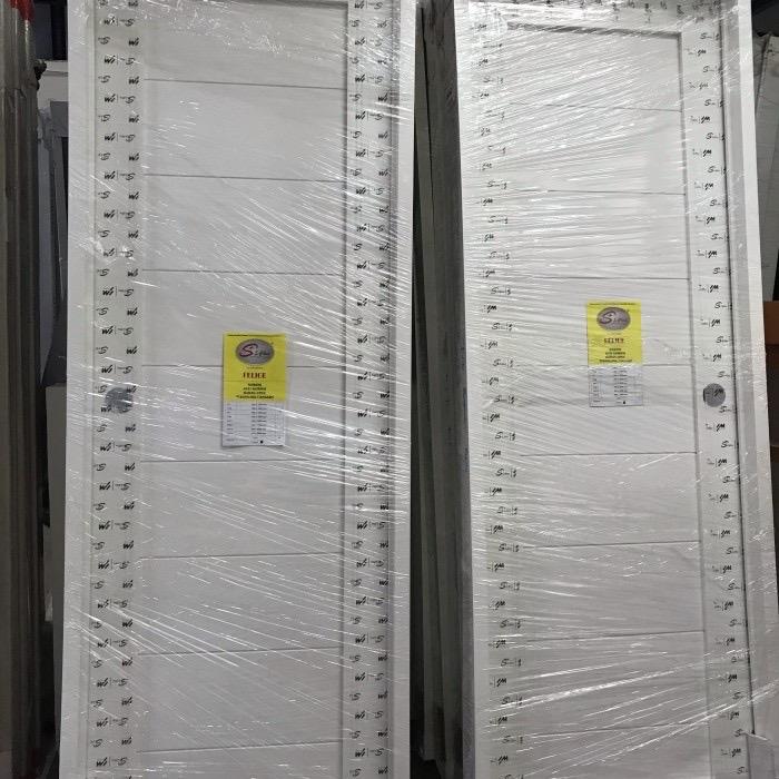 7 Merk Pintu Kamar Mandi PVC yang Bagus 2025