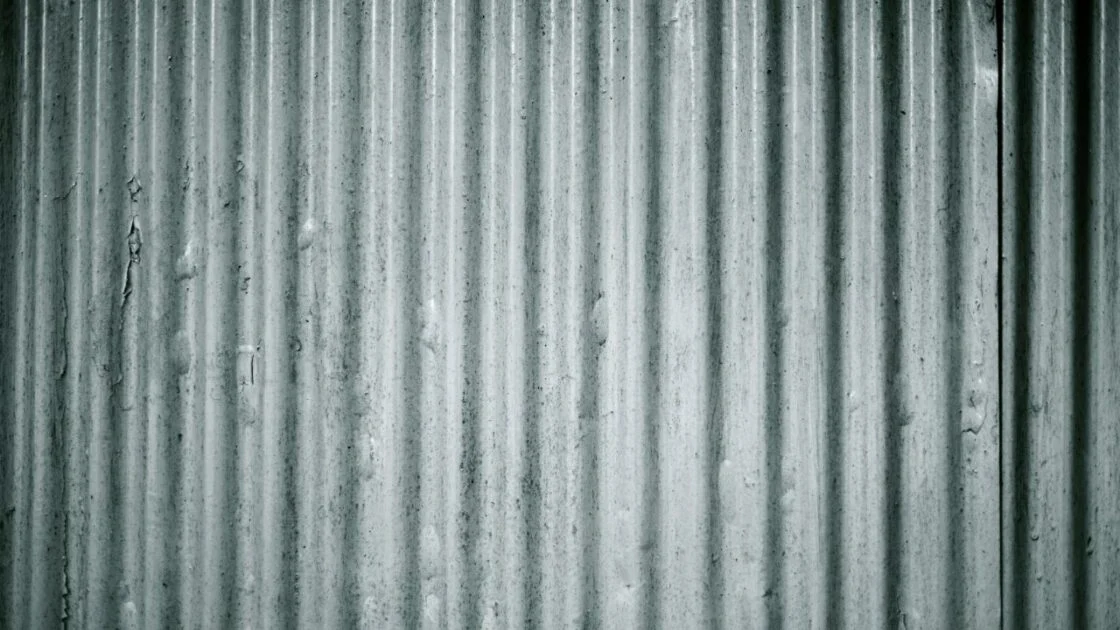 5 Rekomendasi Merk Atap Seng yang Bagus dan Harganya 2025