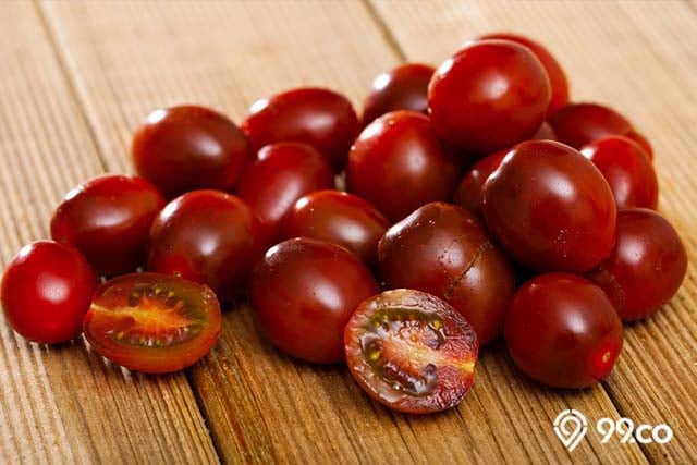 7 Jenis Tomat Paling Populer yang Bisa Kamu Tanam di Rumah. Ada yang ...