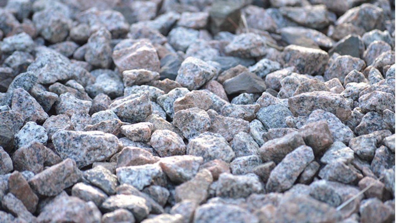 Mengenal Batu Split: Pengertian, Fungsi, Jenis, dan Ukuran