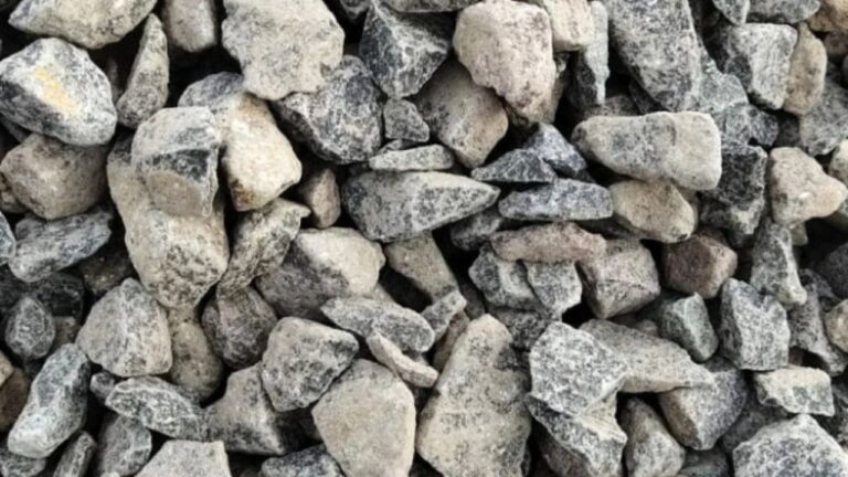 Mengenal Batu Split: Pengertian, Fungsi, Jenis, dan Ukuran