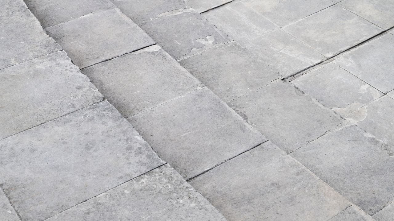 Mengenal Beton Decking: Pengertian dan Fungsinya untuk Konstruksi Bangunan