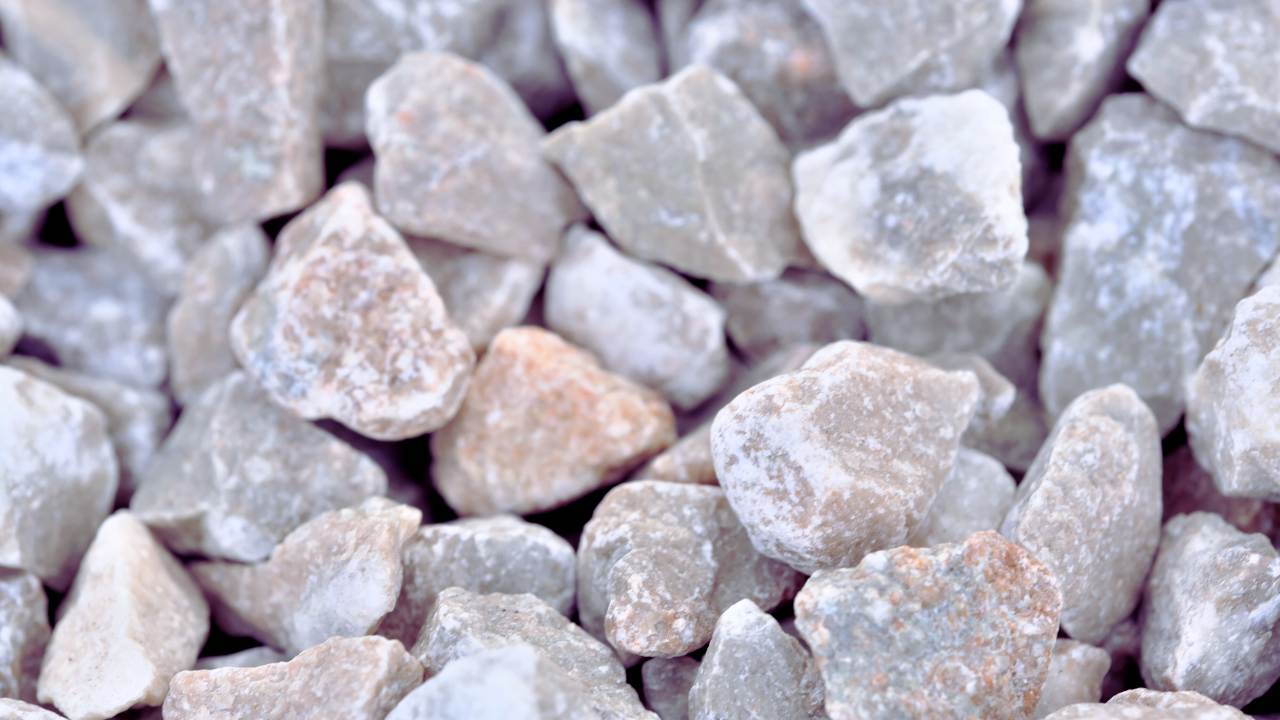 Mengenal Batu Makadam dan Kegunaannya dalam Bidang Konstruksi