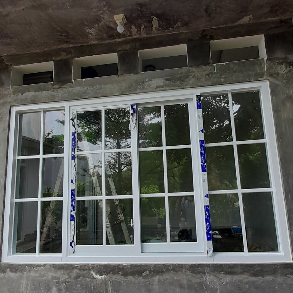 6 Rekomendasi Jendela Aluminium Terbaik. Harga Mulai Rp200 Ribuan!