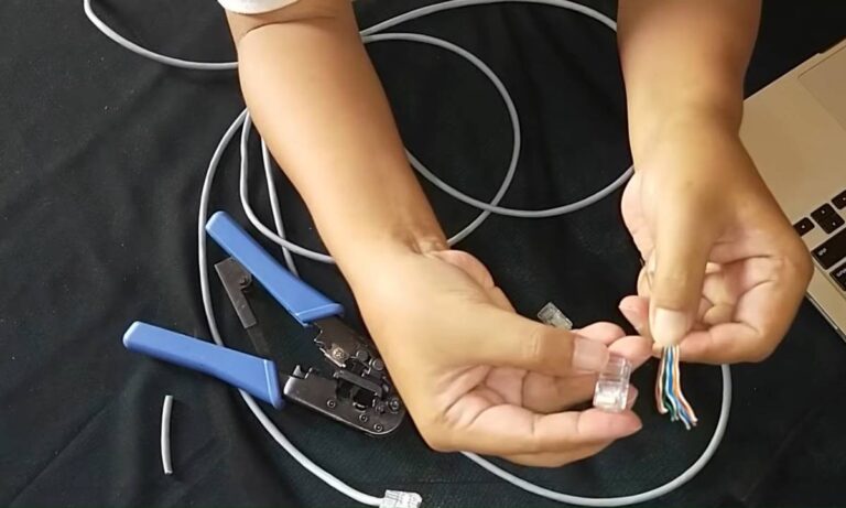 Cara Pasang Kabel LAN dan Urutannya yang Benar. Harus Teliti, ya!