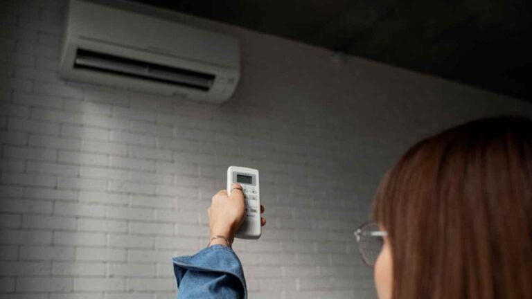 Kode Remote AC Sharp dan Cara Pengaturannya. Lengkap!