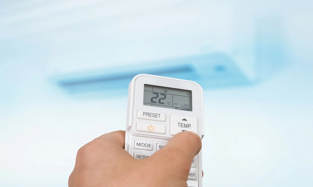 8 Cara Setting Remote AC Sharp agar Dingin Maksimal dan Tetap Hemat ...