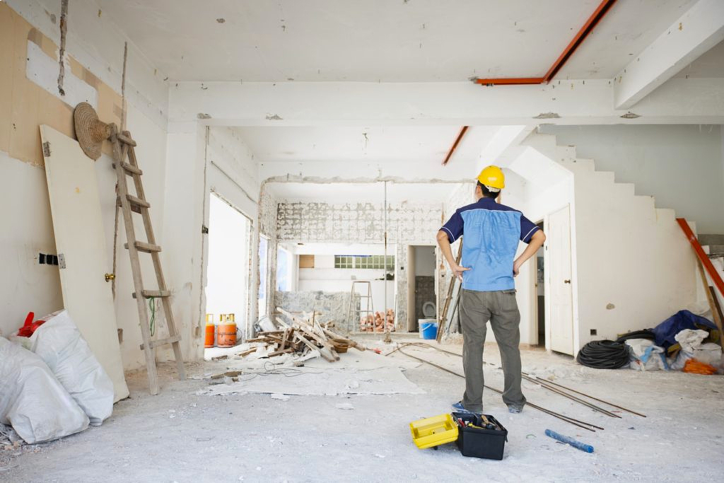 Tackling ceiling leaks and water seepage in your HDB - 99.co
