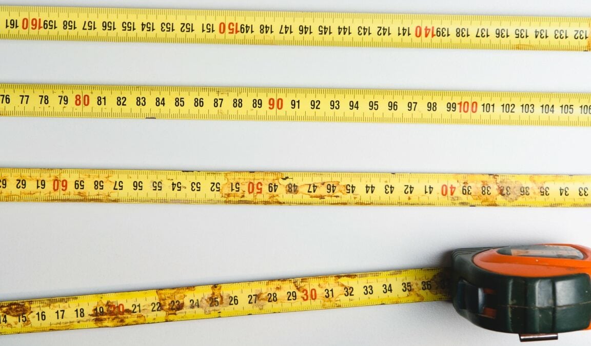 How to (properly!) measure your home before furniture shopping