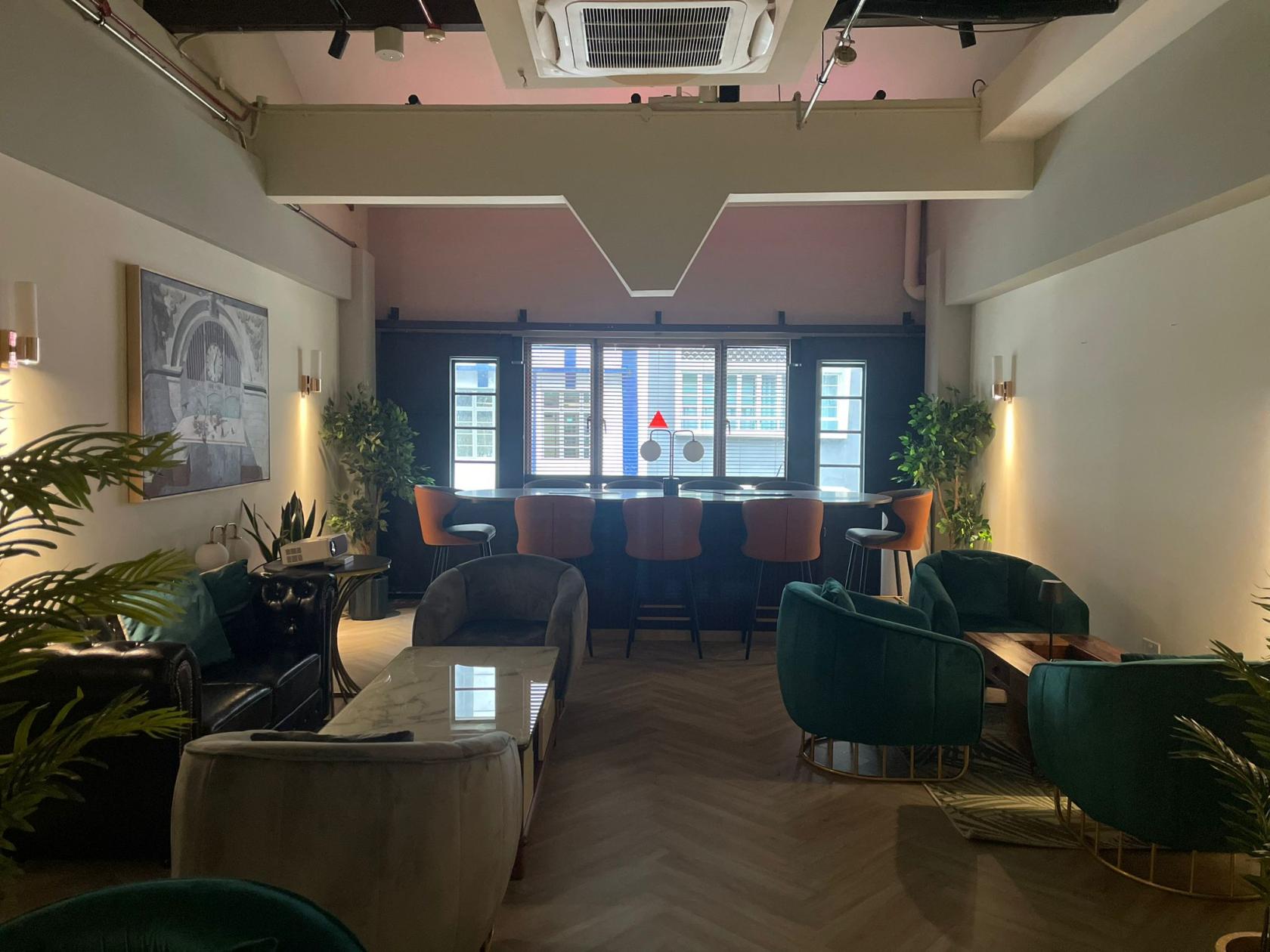 Gran Mesa at El Pico Club for Rent | 99 Spaces