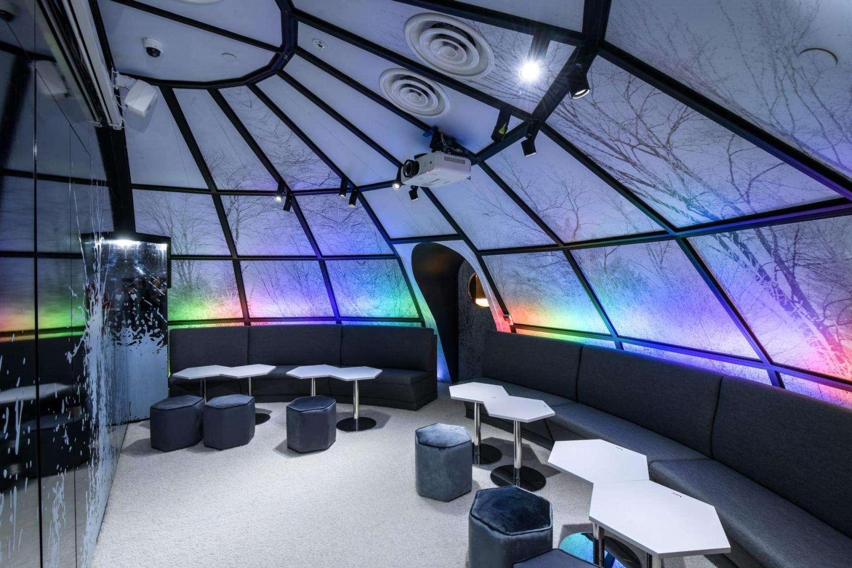 Igloo Room at HUONE Singapore for Rent | 99 Spaces